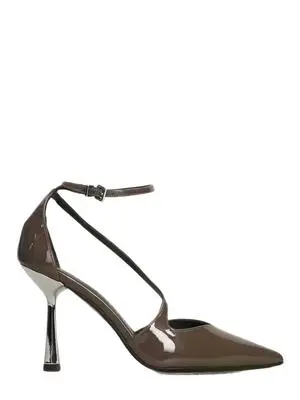 CHANTAL Pointed-toe Buckled Pumps - Brown