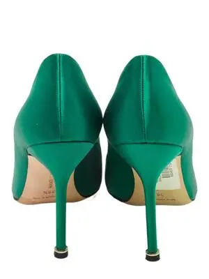 MANOLO BLAHNIK Manolo Blahnik Hangisi Buckle Pumps