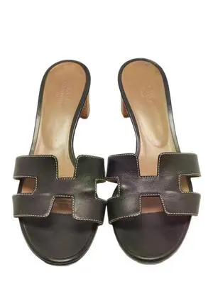 Hermès Oasis Heeled Sandals - Black