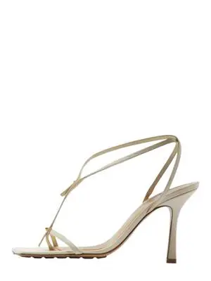 BOTTEGA VENETA Bottega Veneta Cream Leather Stretch T-Strap Sandals