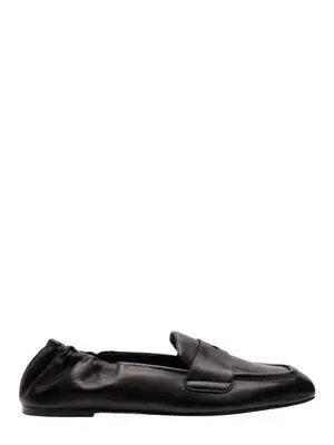 STUART WEITZMAN Bryant Loafer - Black