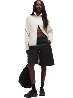 Lululemon Lululemon Woven Mid-Rise Bermuda Shorts Black