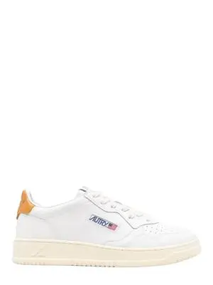 AUTRY Medalist Lace-up Sneakers - White