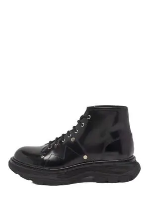 ALEXANDER MCQUEEN Alexander McQueen Tread Lace-Up Combat Boots