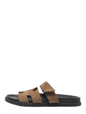 Hermès Chypre Touch-strap Sandals In Suede - Brown