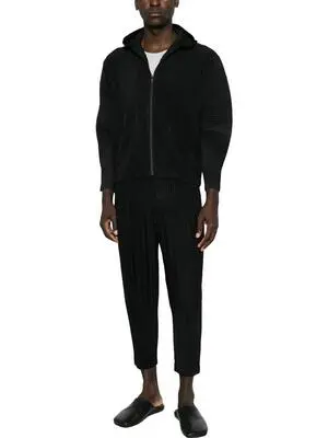 Issey Miyake Pleated Tapered Trousers - Black