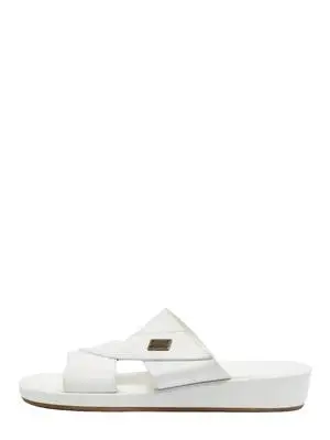 Dolce & Gabbana Dolce & Gabbana Masaccio Plaque Slide Sandals White