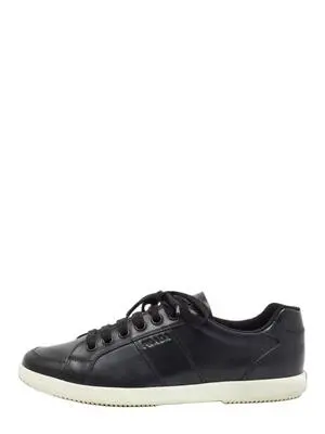 Prada Logo-debossed Sneakers - Black