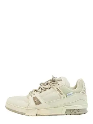 LOUIS VUITTON Trainer Sneakers - Neutrals