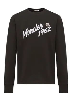 Moncler Logo Patch Long Sleeved T-shirt - Black