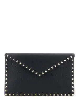 Valentino Garavani Rockstud Grained Calfskin Leather Envelope Clutch - Black