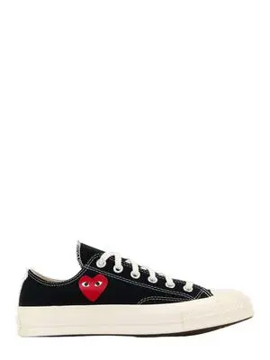 PLAY COMME DES GARCON COMME DES GARCONS PLAY X Converse Low Top Canvas Sneakers With Graphic Heart Detail