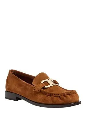 FERRAGAMO Maryan Soft Hug Gancini Loafers - Farro