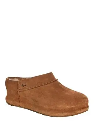 UGG Enwrap Shearling Clogs - Chestnut