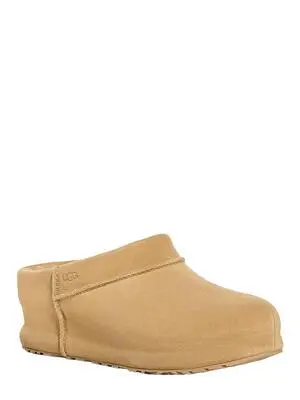 UGG Enwrap Shearling Clogs - Mustard Seed