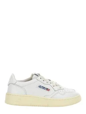 AUTRY Medalist Low Sneakers In Leather - White