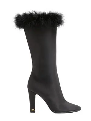 Valentino Garavani Hotty Shantung Feather Boots - Black