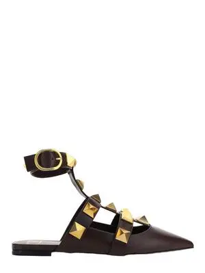 Valentino Garavani Valentino Rockstud Pointed Toe Pumps Black