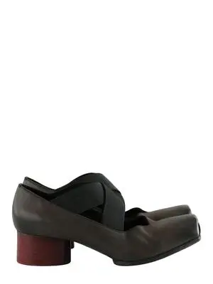 UMA WANG Square-toe Ballet Flats With Crisscross Laces - Brown/red
