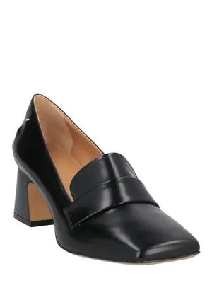 MAISON MARGIELA Maison Margiela Glossy Square-Toe Loafers