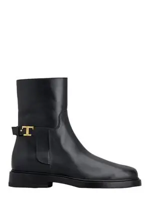 TOD'S Tod's Logo Plaque Ankle Boots