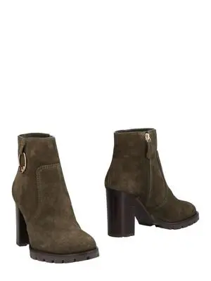 Tory Burch Minimalist Suede Ankle Boots With Block Heel - Black