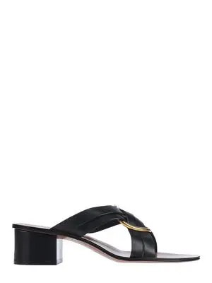 Chloé Round Toe Block Heel Sandals - Black