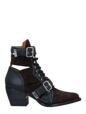 Chloé Pointed-toe Lace-up Ankle Boots With Cuban Heel - Black