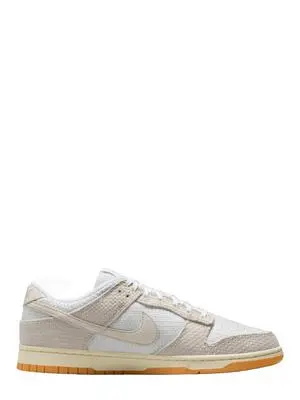NIKE Nike Dunk Low Top Sneakers