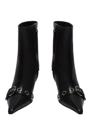 AeydĒ Solid Color Ankle Heeled Boots - Black