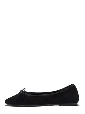 AeydĒ Suede Ballet Flats With Bow Detailing - Black