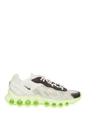 Nike Nike AM DN8 QS Low-Top Lace-Up Trainers White