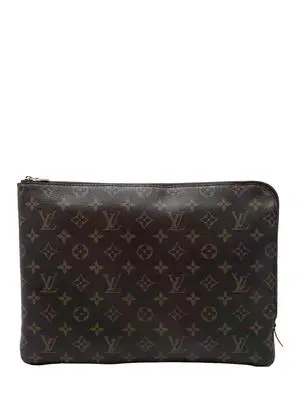 LOUIS VUITTON Etui Voyage Gm Monogram Canvas Clutch - Brown
