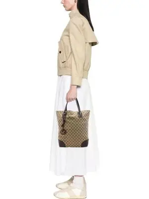 Gucci Gg Charm Tote Bag - Neutrals