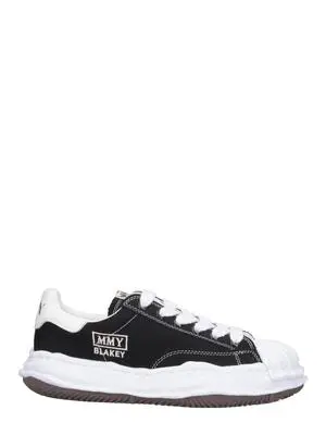 Mihara Yasuhiro Maison Mihara Yasuhiro Minimalist Sneakers For Him Black
