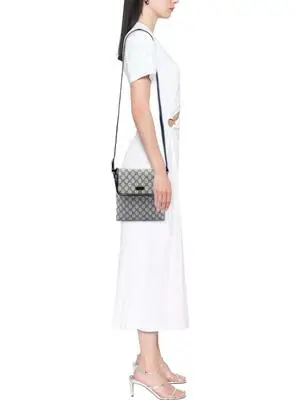 Gucci 2016-2026 Gg Supreme Crossbody Bag - Neutrals