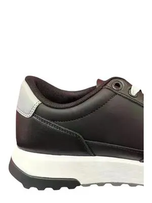 Calvin Klein Round-toe Sneakers - Black