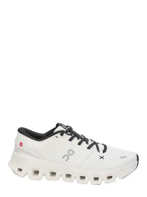 ON Modern Lightweight Platform Sneaker With Contrasting Details