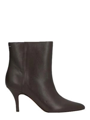 MAISON MARGIELA Pointed Toe Ankle Boots - Black