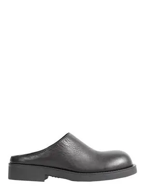 MAISON MARGIELA MM6 Maison Margiela Leather Round Toe Block Heel Slip-On Mules Black