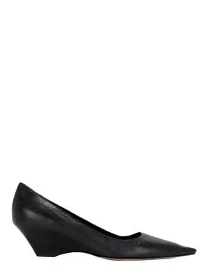 THE ROW The Row Liisa Leather Pumps Black
