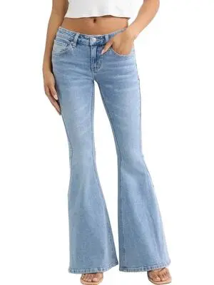 FADE OUT LOUD Twisted Seam Low Rise Bell Bottom Jeans - Light Wash