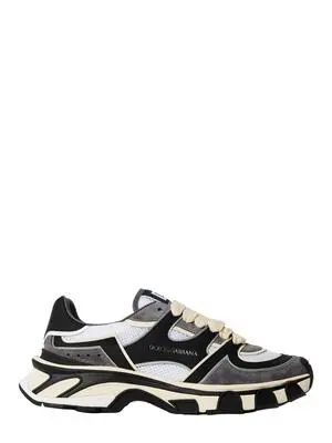Dolce & Gabbana Chunky Platform Sneakers With Paneled Design - White/black