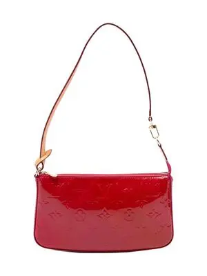 LOUIS VUITTON Louis Vuitton Monogram Vernis Pochette Accessoires Shoulder Bag