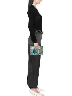 Gucci Gg Supreme Blooms Clutch Bag - Neutrals