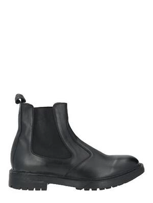 Moma Calfskin Ankle Boots - Black