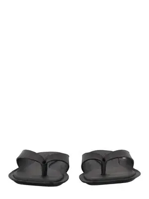 MAISON MARGIELA Toe-loop Flat Sandals - Black