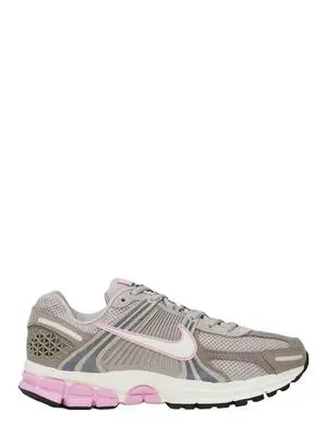 Nike Nike Zoom Vomero 5 Tan