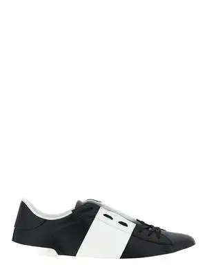 Valentino Garavani 'open' Sneakers White/black