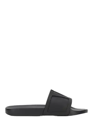 Valentino Garavani Valentino Garavani Rubber Slide Sandals With Logo Detail Black